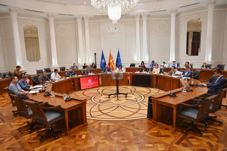 Економско социјален совет Разгледани предлозите на синдикатите за пресметка на платите во